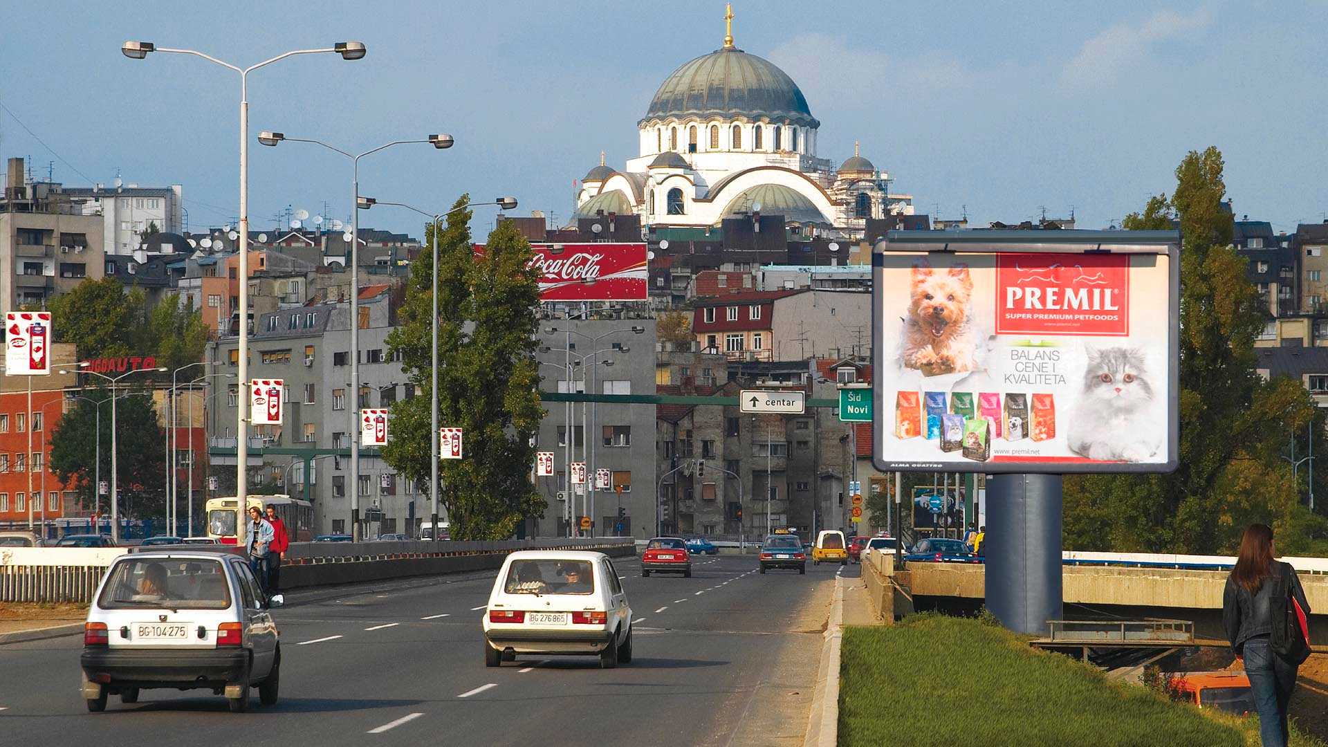 Billboard - Alma Quattro