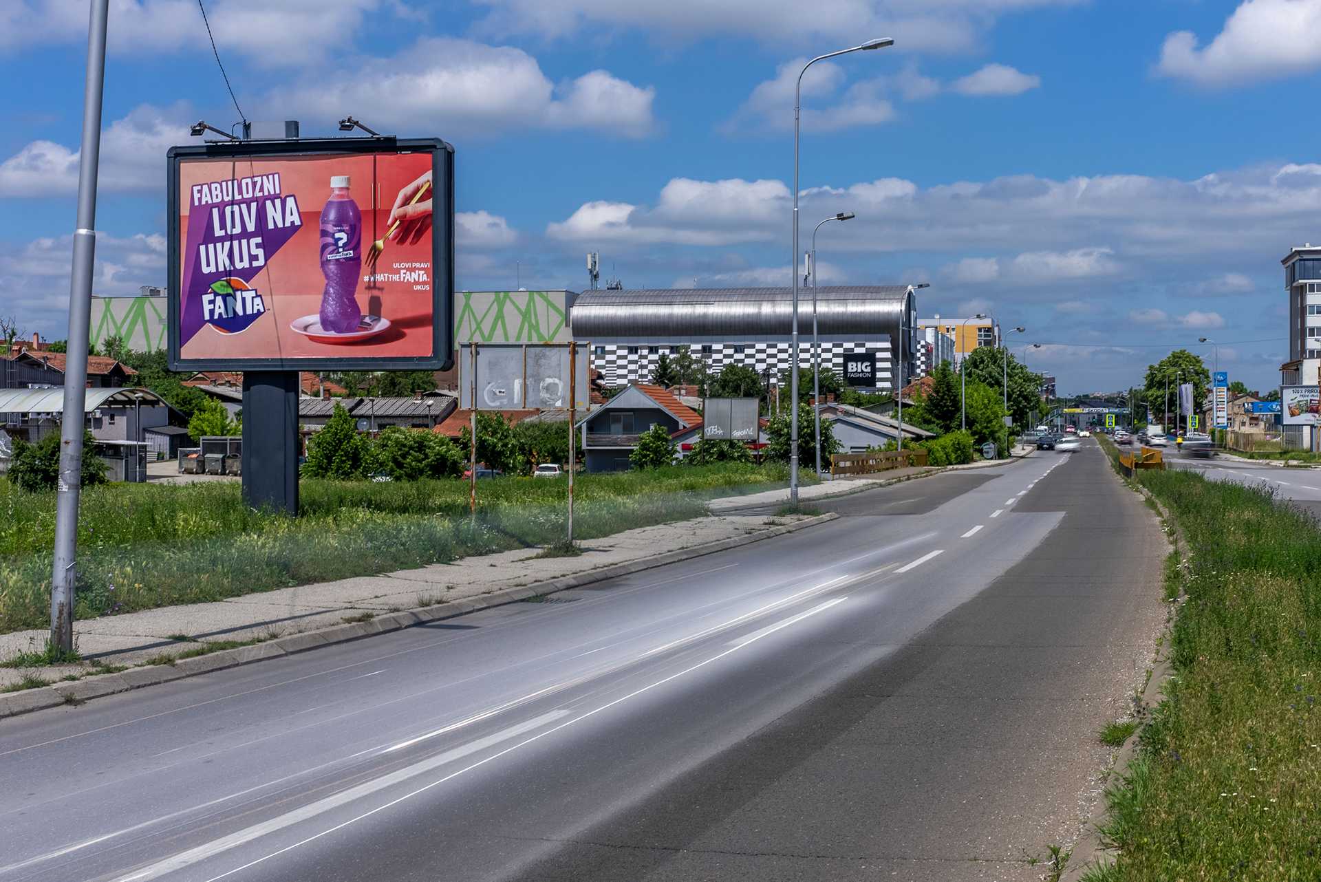 Billboard - Alma Quattro